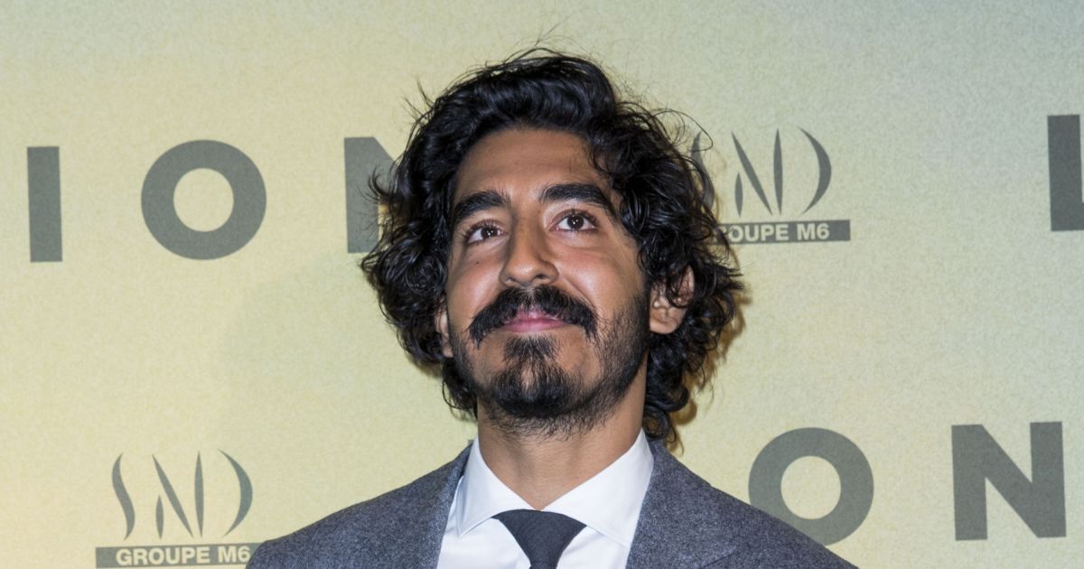 Dev Patel lors de l'avant-première du film Lion au cinéma Gaumont Opéra ...