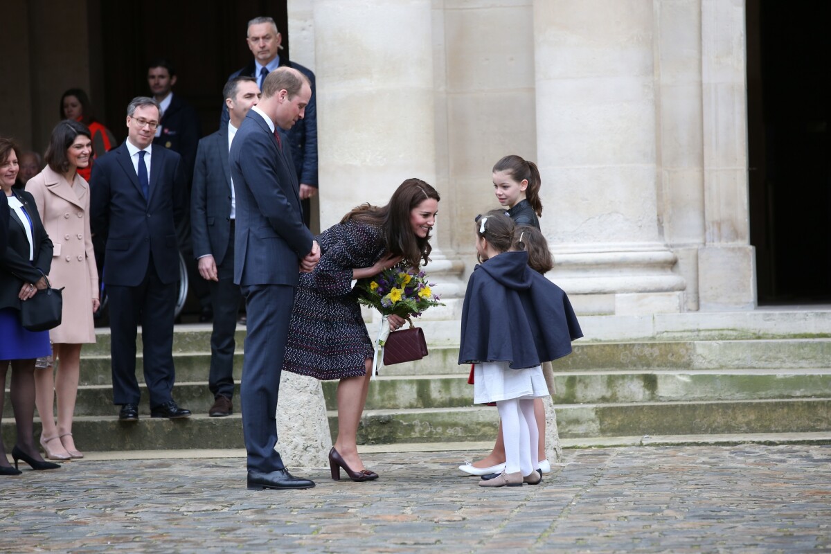 Photo : Anne Llewellyn et son mari Lord Edward Llewellyn, ambassadeur ...