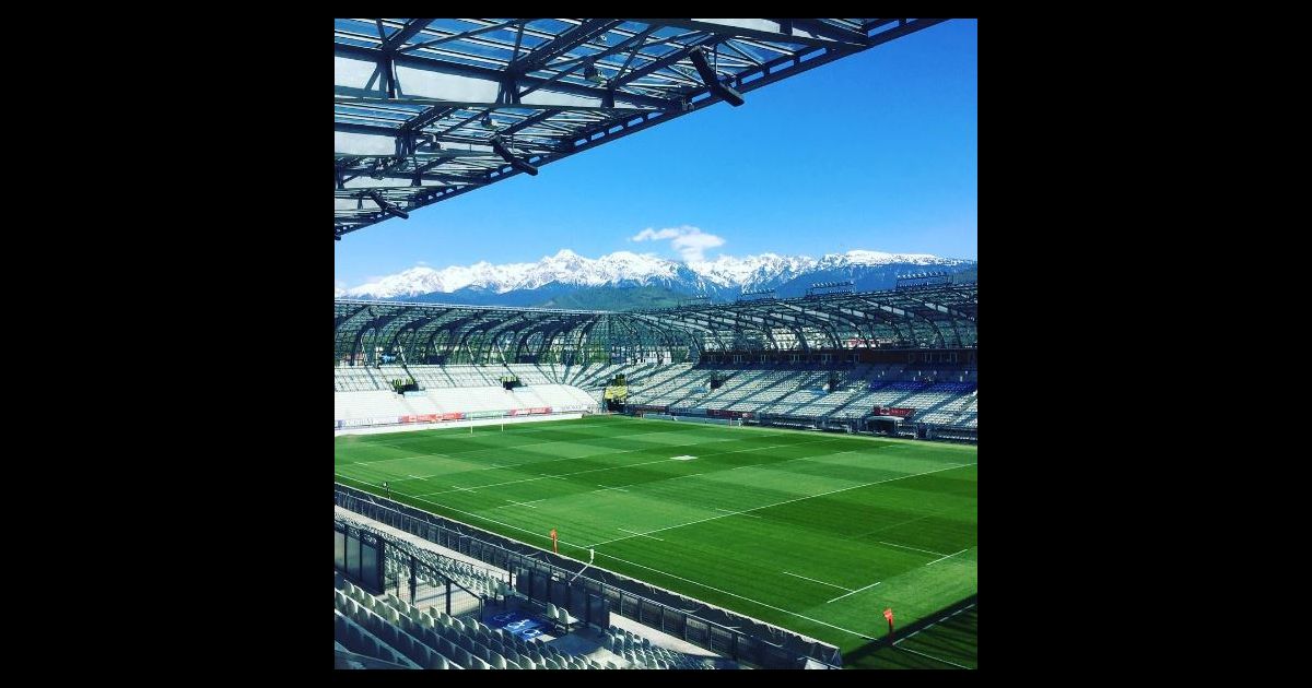 Stade des Alpes, la stade du FC Grenoble. - Purepeople