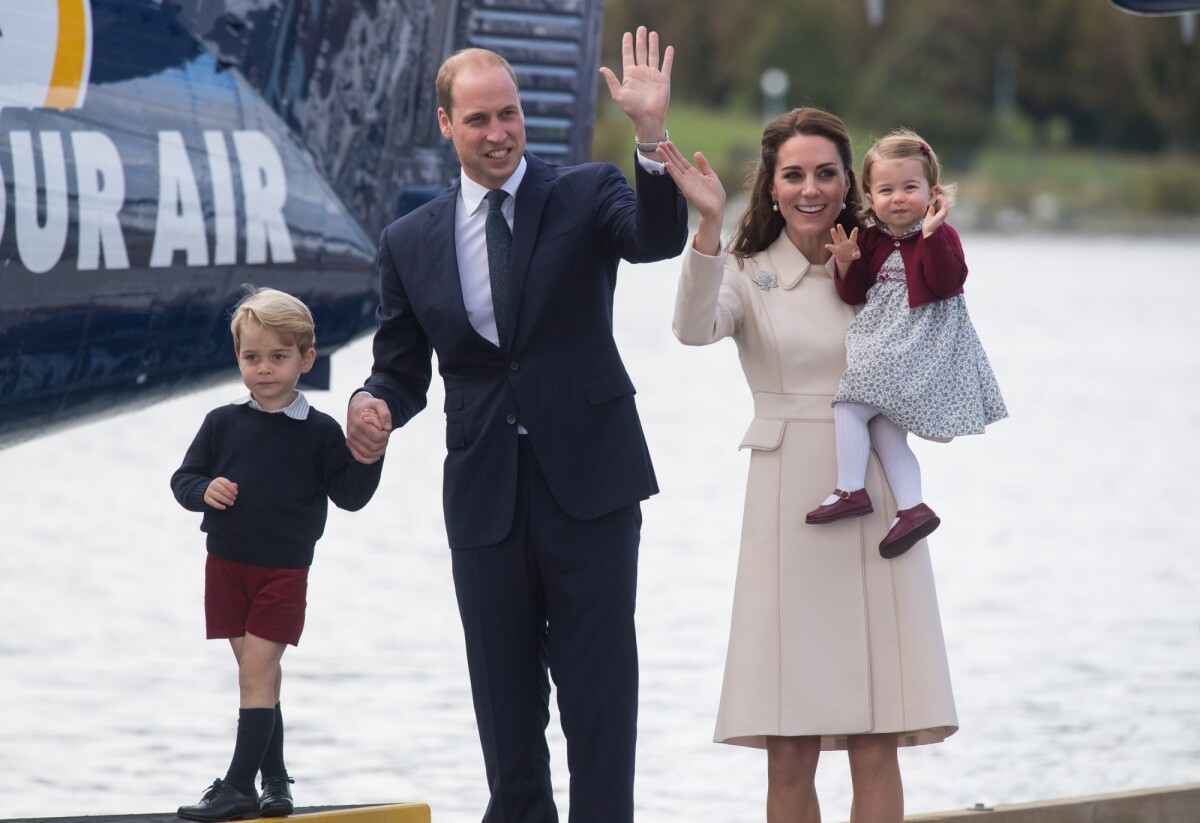 Photo : Le prince William et Kate Middleton avec leurs enfants le ...