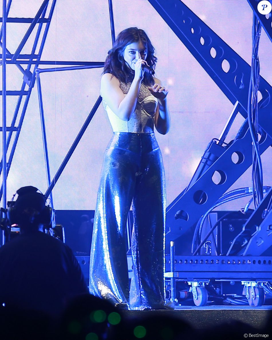 Lorde en concert au le 3ème jour du festival de Coachella à Indio, le ...