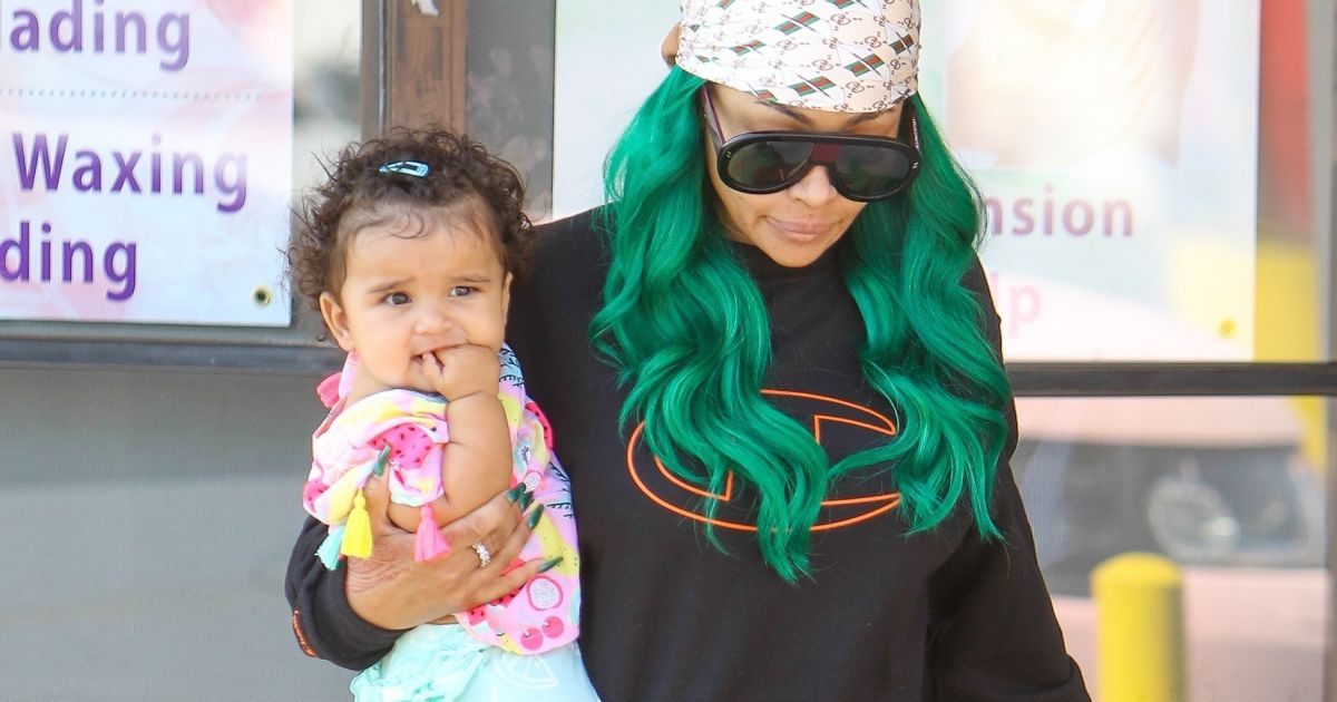 Blac Chyna à la sortie d'un salon de manucure avec sa fille Dream dans ...