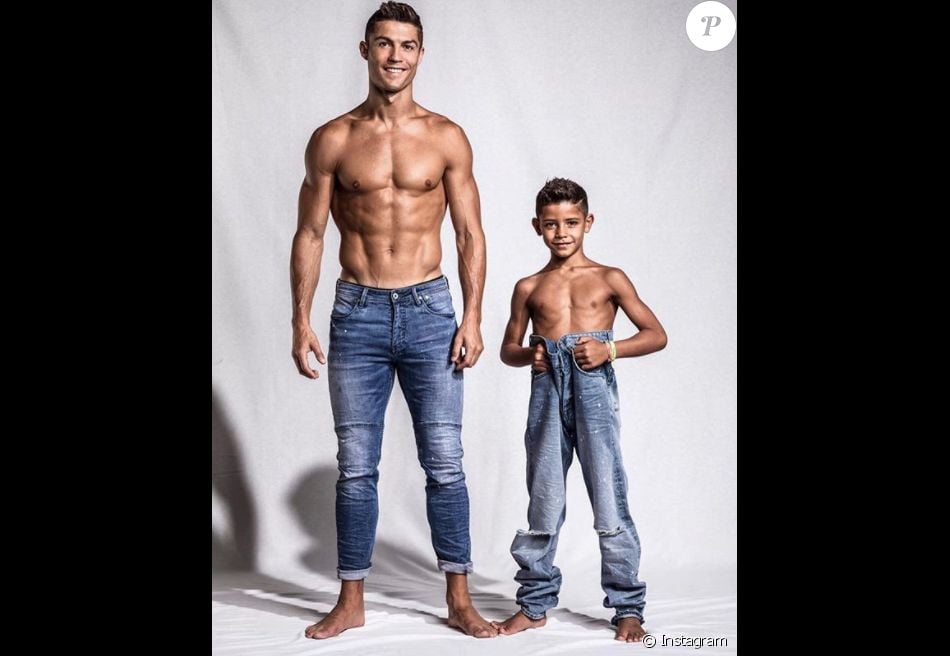 Cristiano Ronaldo Et Son Fils Cristiano Jr Sur Instagram Le 12