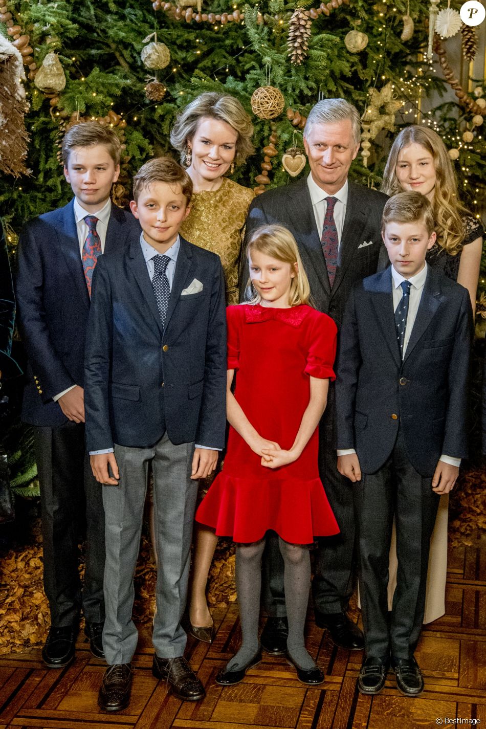 Le prince Gabriel, le prince Aymeric, la reine Mathilde, la princesse ...