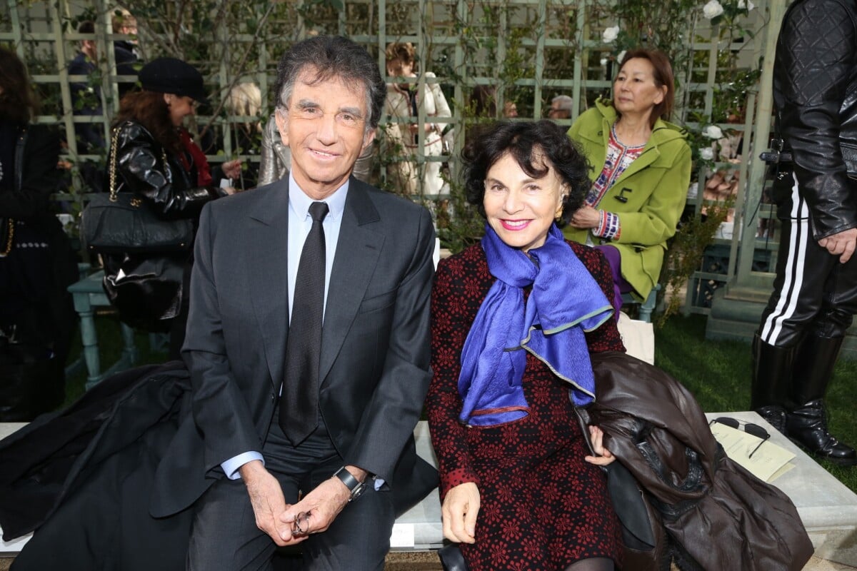 Photo : Jack Lang et son épouse - Défilé de mode « Chanel », collection ...