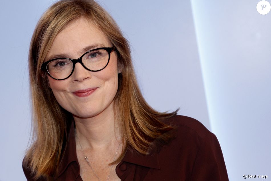 Portrait de Isabelle Carré. Le 7 décembre 2017 - Purepeople