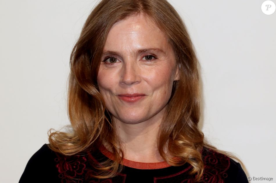 Isabelle Carré participe à la 18ème édition du festival de la fiction ...