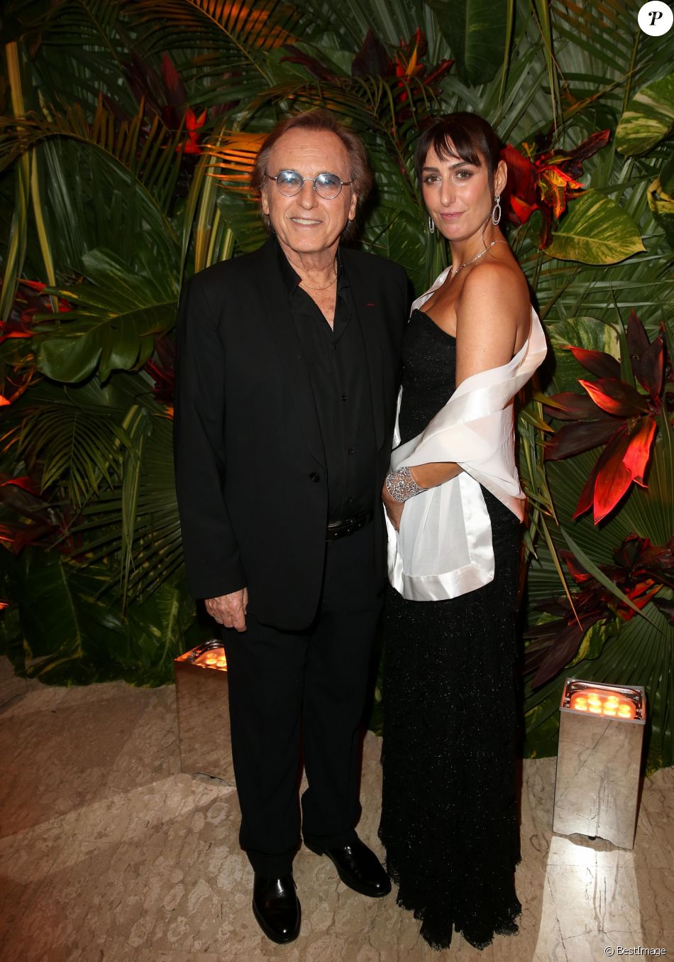 Exclusif - Alexandre Arcady et sa compagne Sabrina Guigui - Dîner de ...