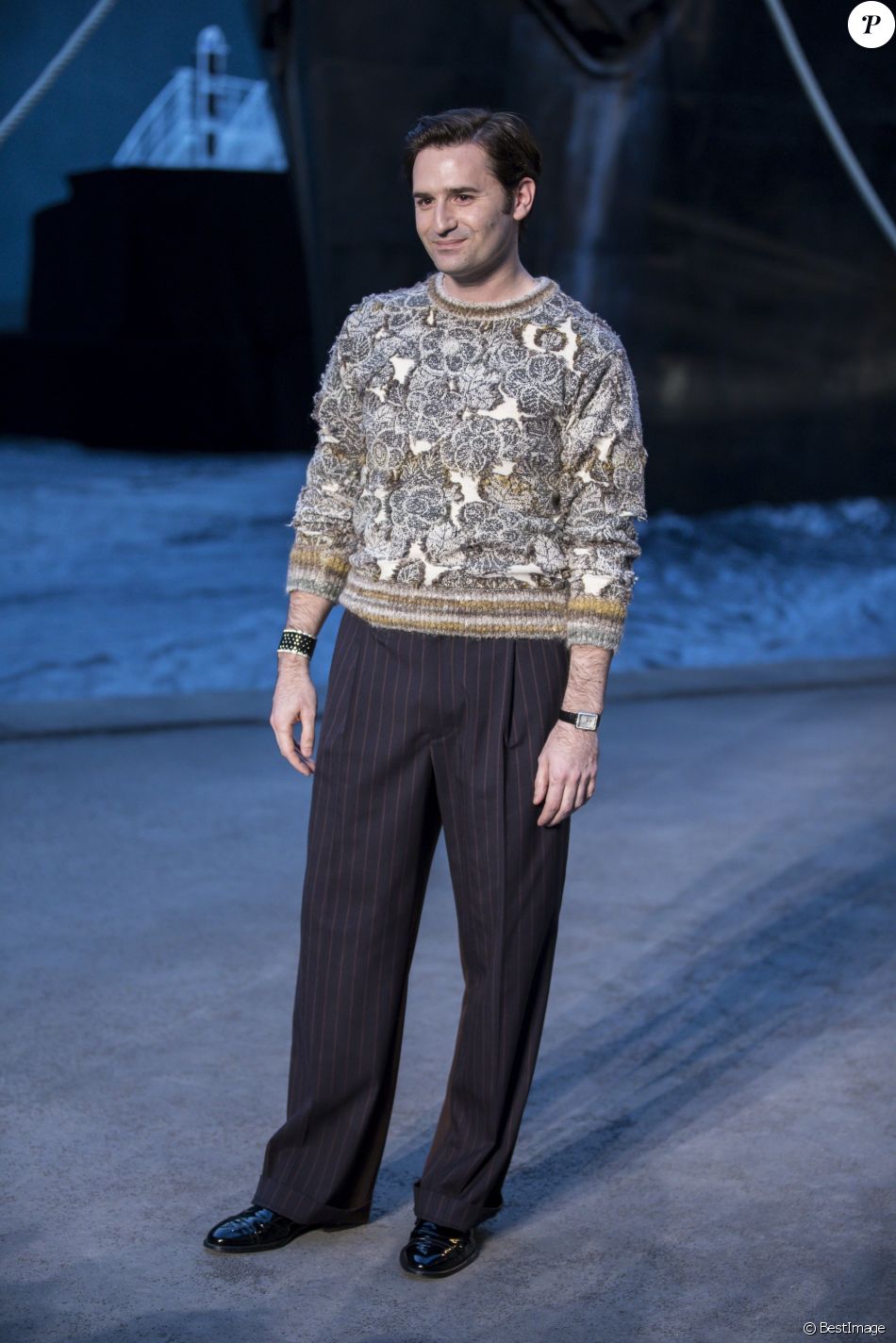 Nicolas Maury - Photocall du défilé de la collection Croisière Chanel 2018/2019 au Grand Palais ...