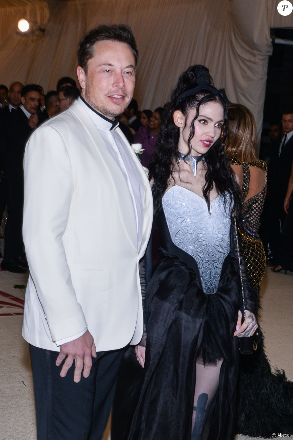 Elon Musk et Claire Elise Boucher aka Grimes à l'ouverture de l ... Elon Musk et Claire Elise Boucher aka Grimes à l'ouverture de l ...