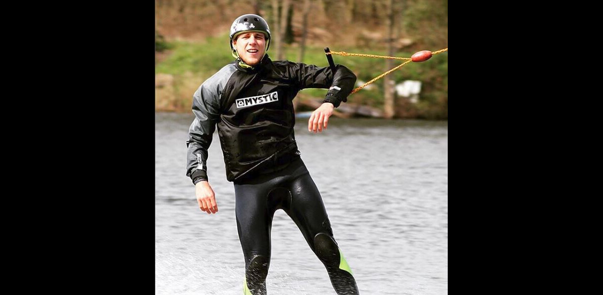 Photo : Jordan de "Secret Story 11" fait du wake-board - Instagram, 6 ...