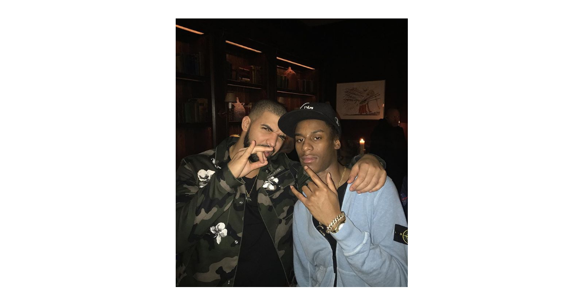 Le rappeur Smoke Dawg (photo Instagram, avec Drake sur sa tournée Boy ...