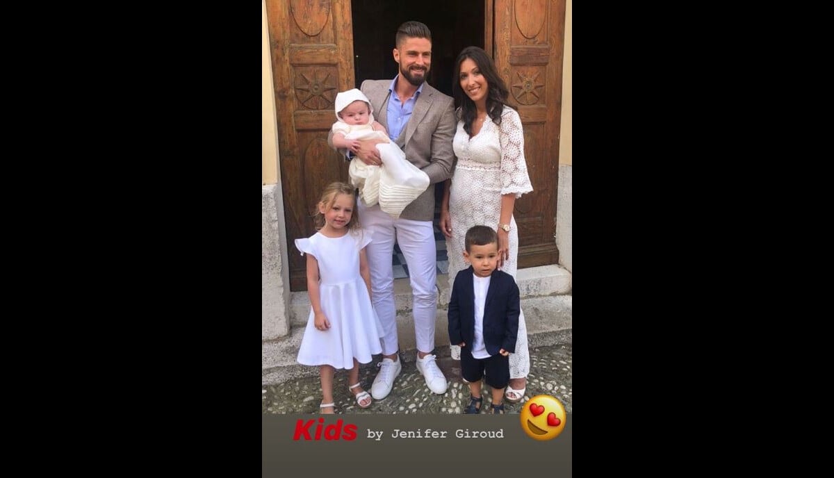 Photo : Olivier et Jennifer Giroud avec leurs trois enfants, Jade, 5 ...