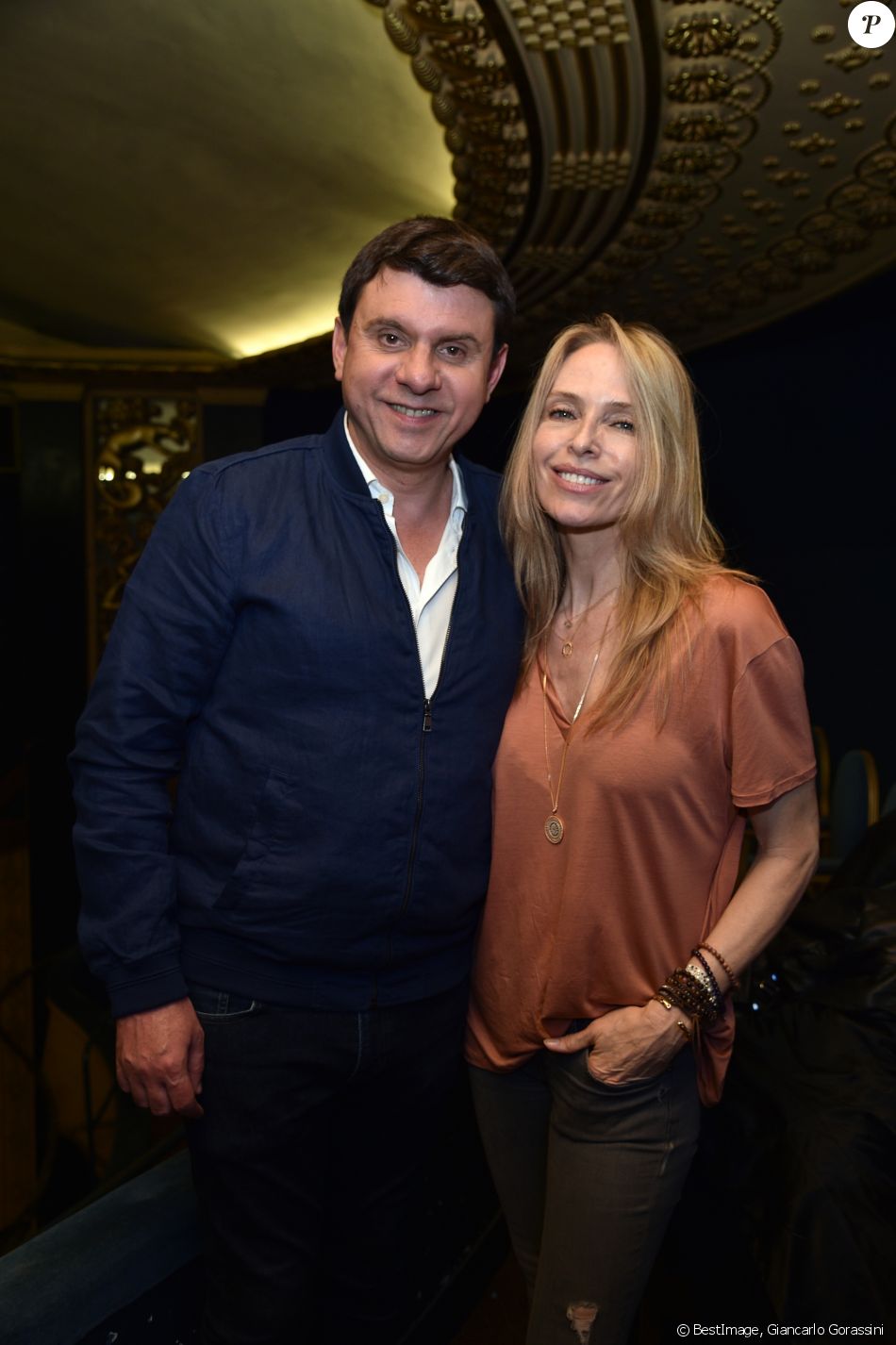 Exclusif - Alain Cerrer et Tonya Kissinger à la première de la pièce de ...