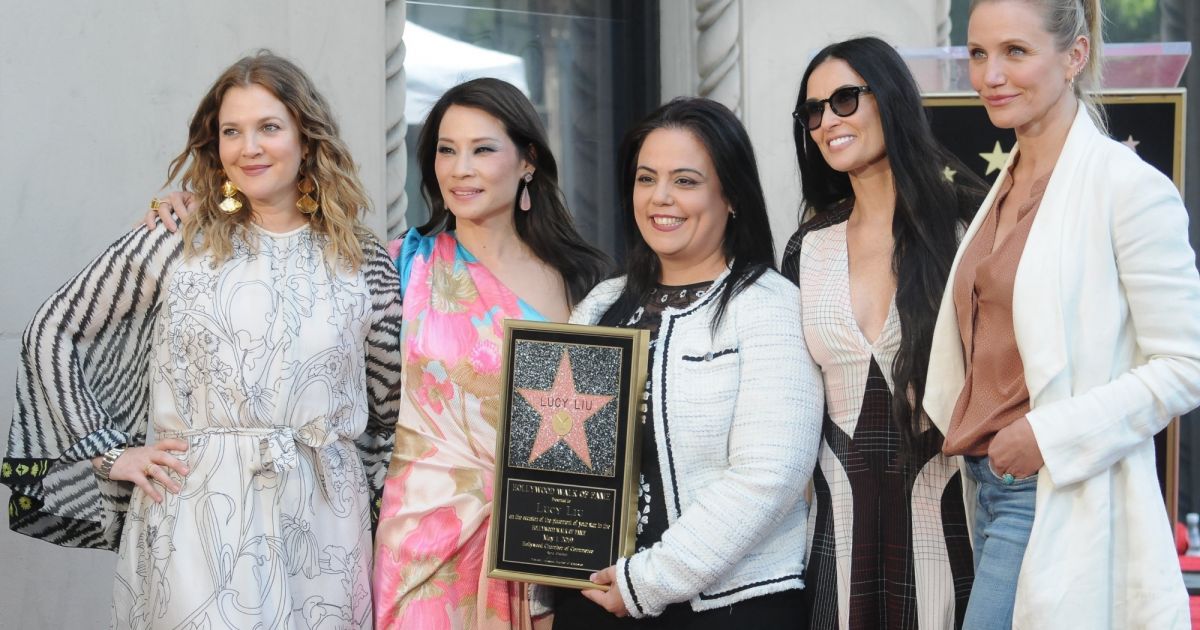 Drew Barrymore, Lucy Liu, Rana Ghadbana, Demi Moore, Cameron Diaz ...