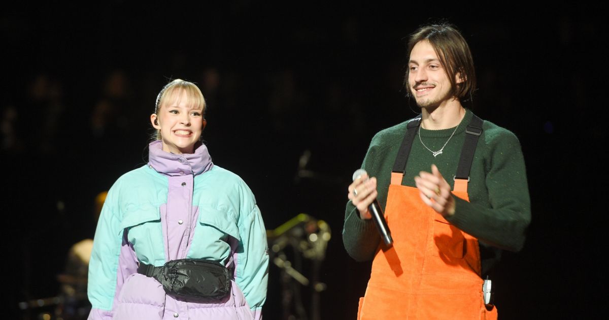 Angèle et Roméo Elvis lors de la cérémonie des 34e Victoires de la ...