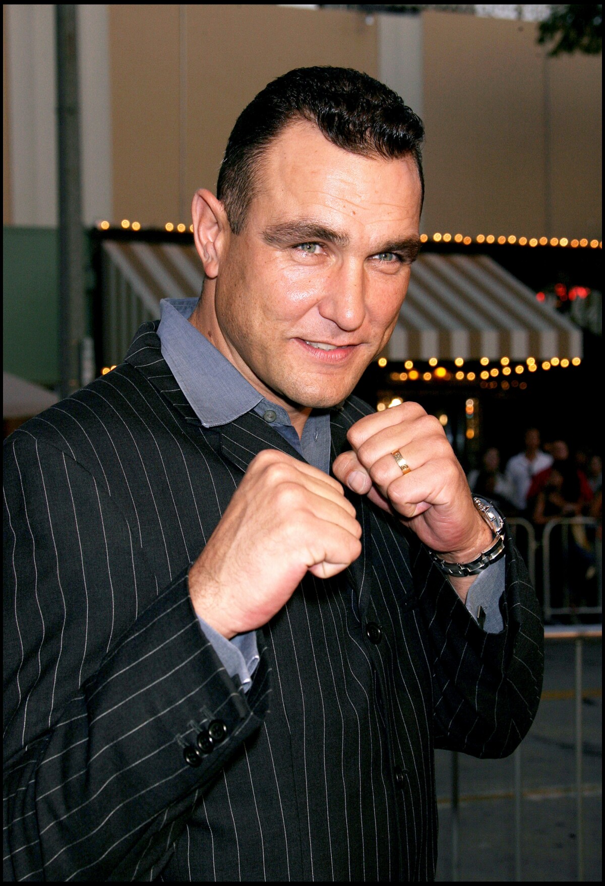 Photo : Vinnie Jones lors de la première du film "Babel" à Los Angeles ...