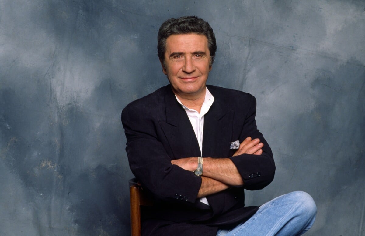 Photo : Gilbert Becaud, 1990. - Purepeople