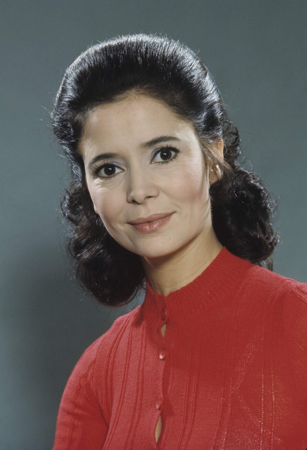 Photo : Marie-José Nat, portrait en studio le 11 février 1971 © Jean ...