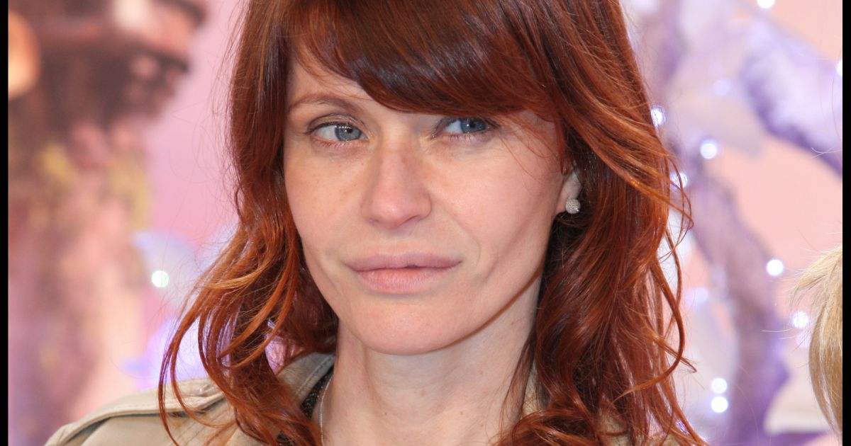 AXELLE RED - AVANT PREMIERE DU DERNIER FILM DISNEY RAIPONCE POUR LES ...
