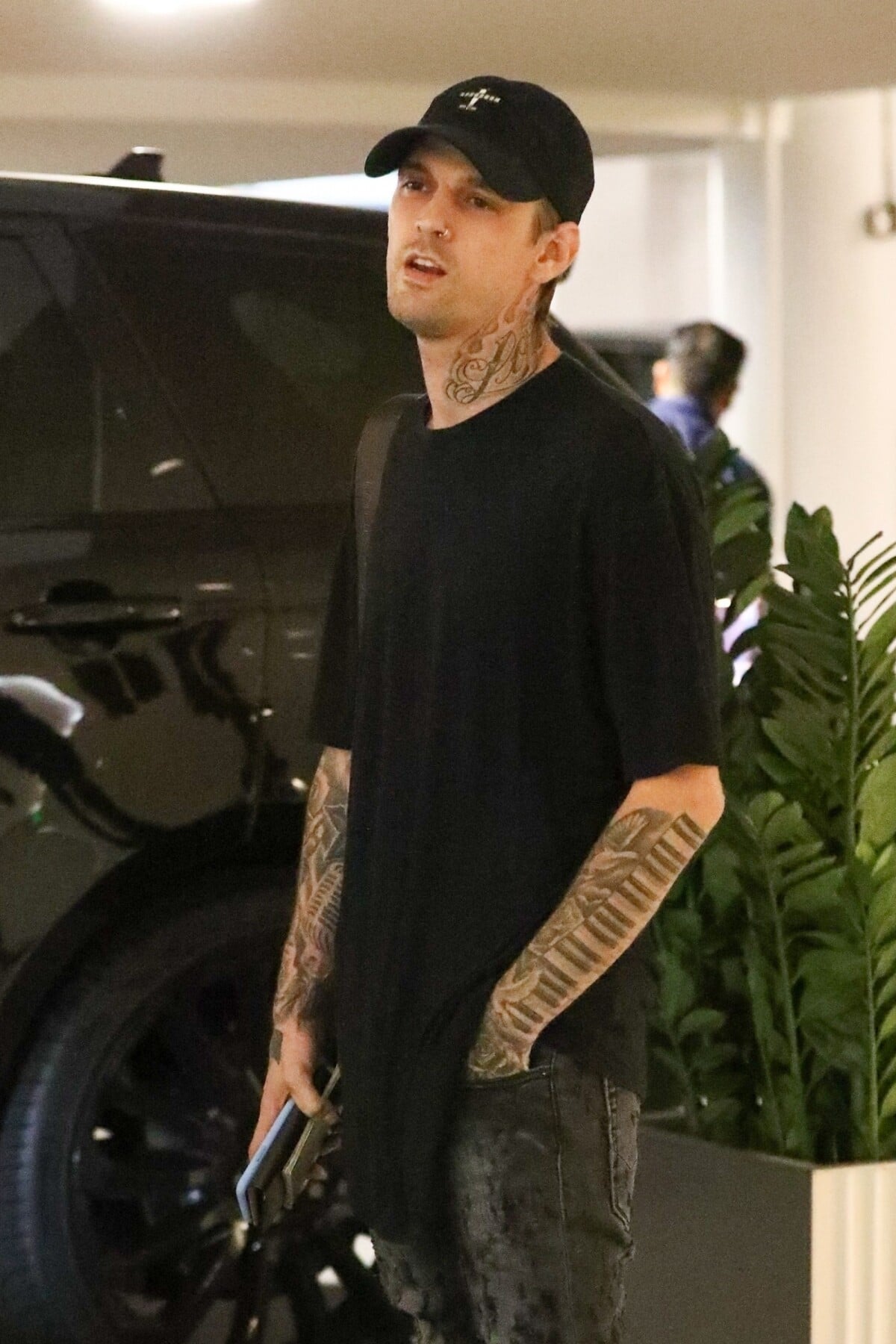 Photo : Exclusif - Aaron Carter est allée faire du shopping chez Dolce ...
