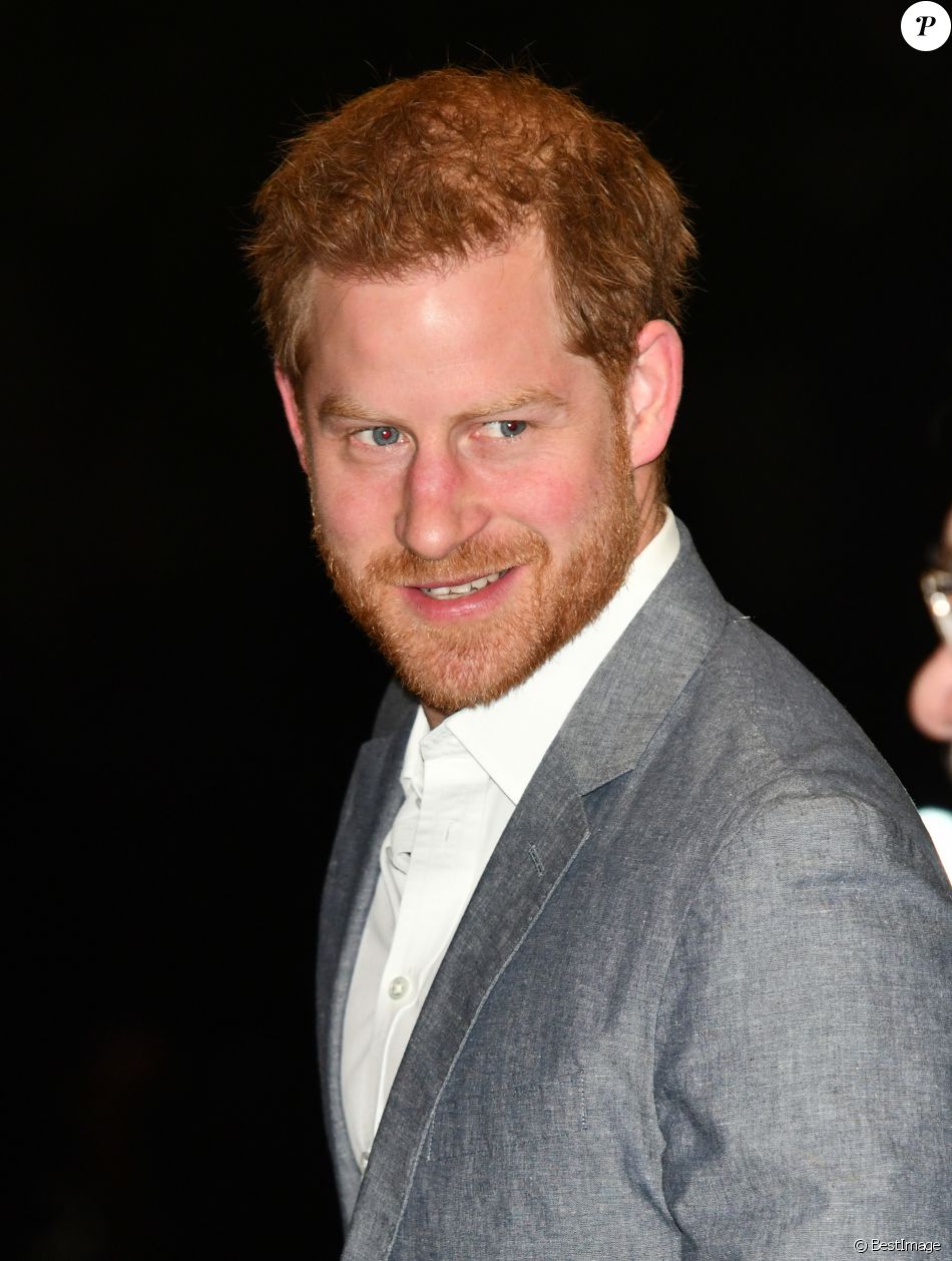 Le prince Harry, duc de Sussex, arrive à la cérémonie des OnSide Awards ...