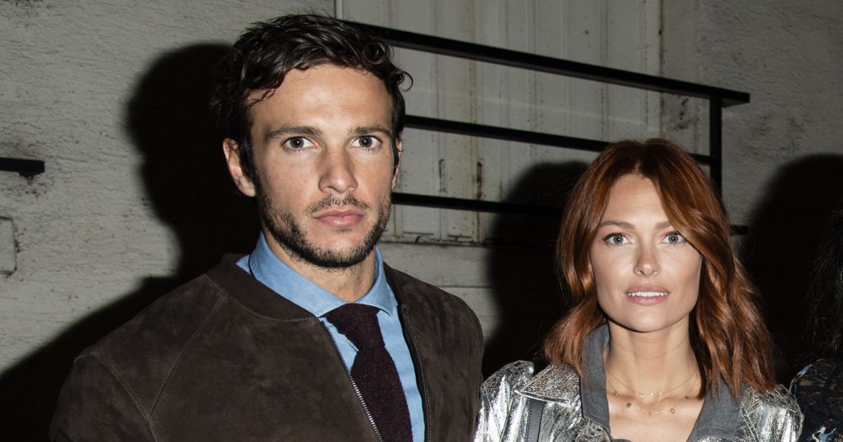 Exclusif - Hugo Philip et sa compagne Caroline Receveur lors du ...