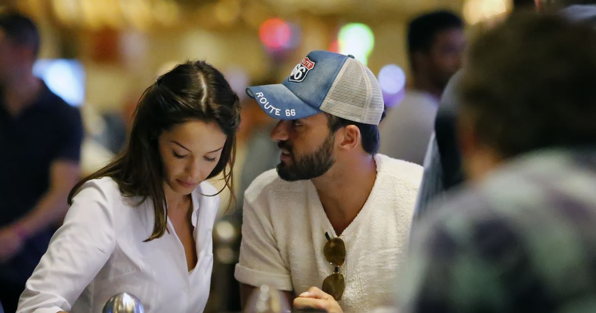 Exclusif - Nabilla Benattia et son compagnon Thomas Vergara en vacances ...