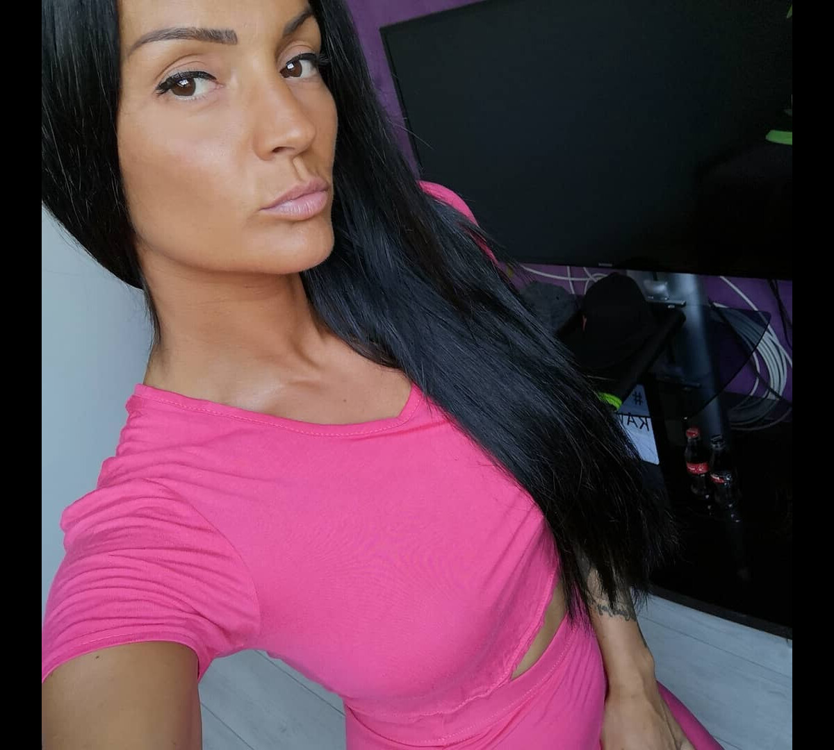 Photo : Jessica de "Koh-Lanta" fait un selfie sur Instagram, le 24 ...