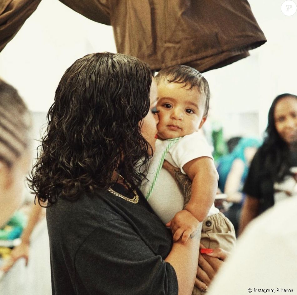 Rihanna et le fils de DJ Khaled, Asahd. Juin 2017. - Purepeople