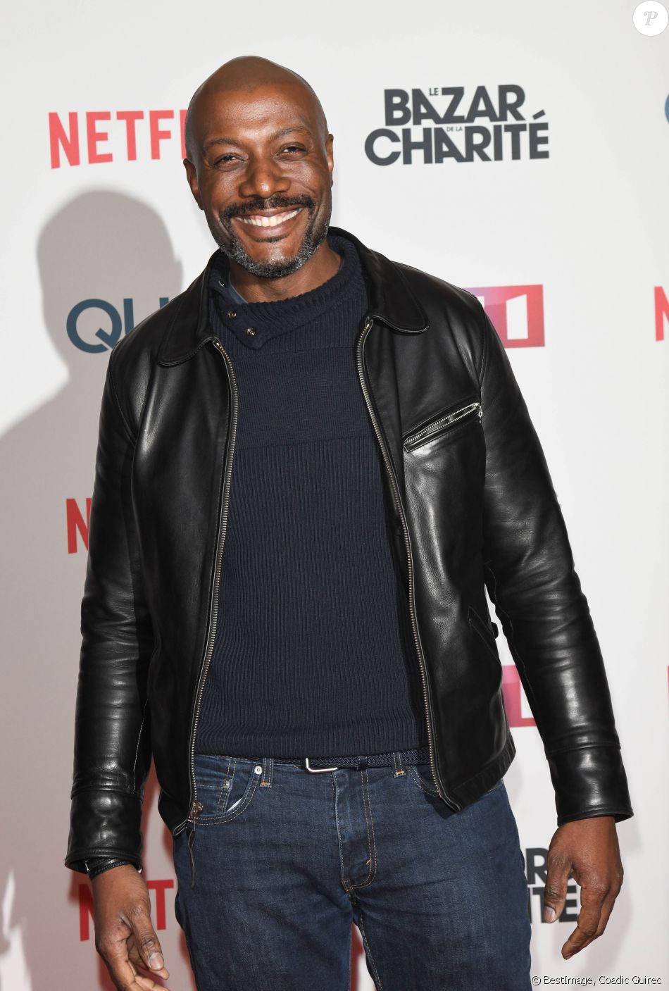 Harry Roselmack à l'avant-première de série télévisé TF1 Le Bazar de la ...
