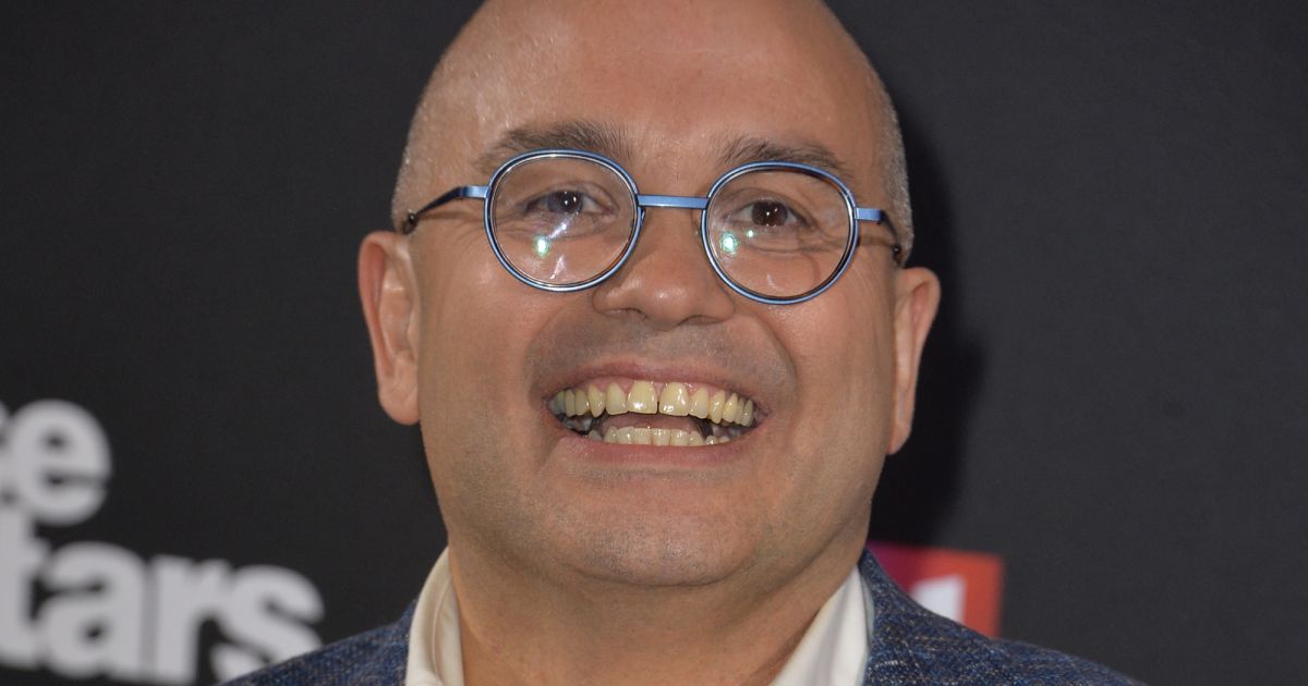 Yoann Riou au photocall de la saison 10 de l'émission Danse avec les ...
