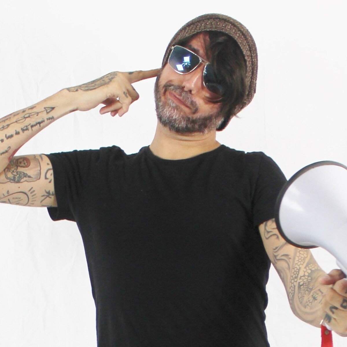 Photo : Photo de profil du chanteur Kiko sur sa page Facebook - Purepeople
