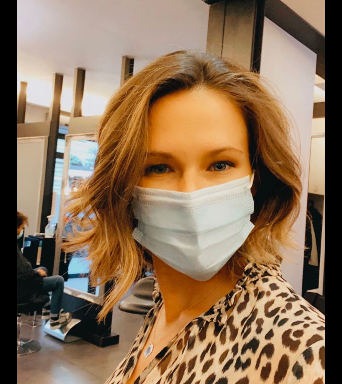 Photo : Lorie Pester en mode selfie sur Instagram, septembre 2020 ...