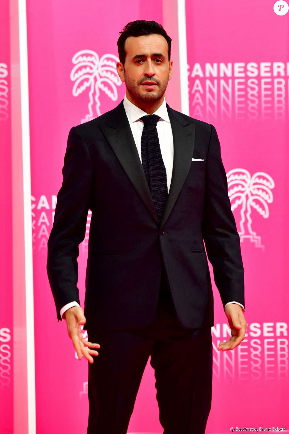 Jonathan Cohen durant la soirée d'ouverture de Canneseries saison 3 au ...