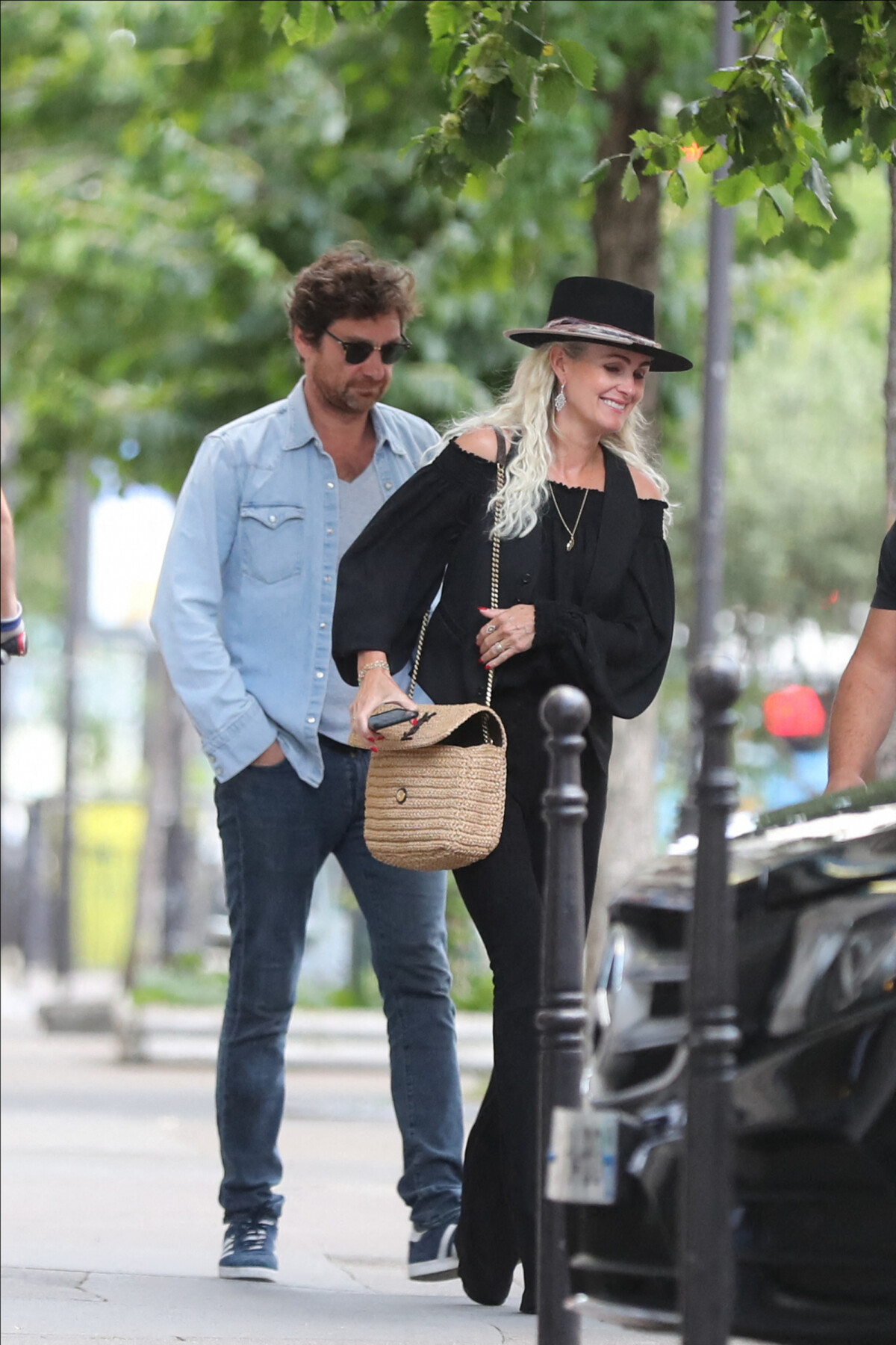Photo : Exclusif - Laeticia Hallyday et son compagnon Pascal Balland ...