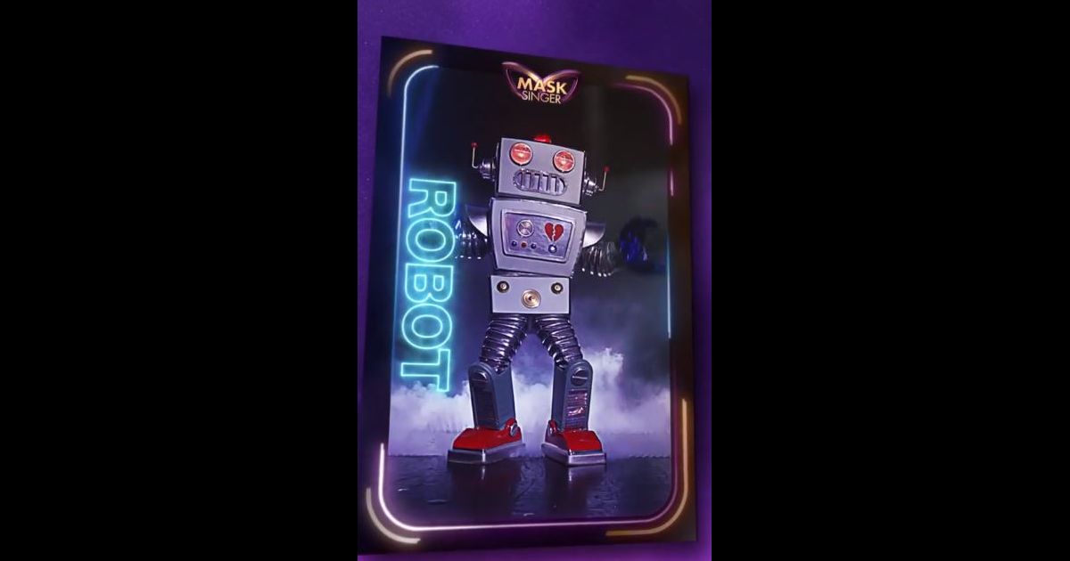 costume du Robot de Mask Singer 2020, sur TF1 - Purepeople