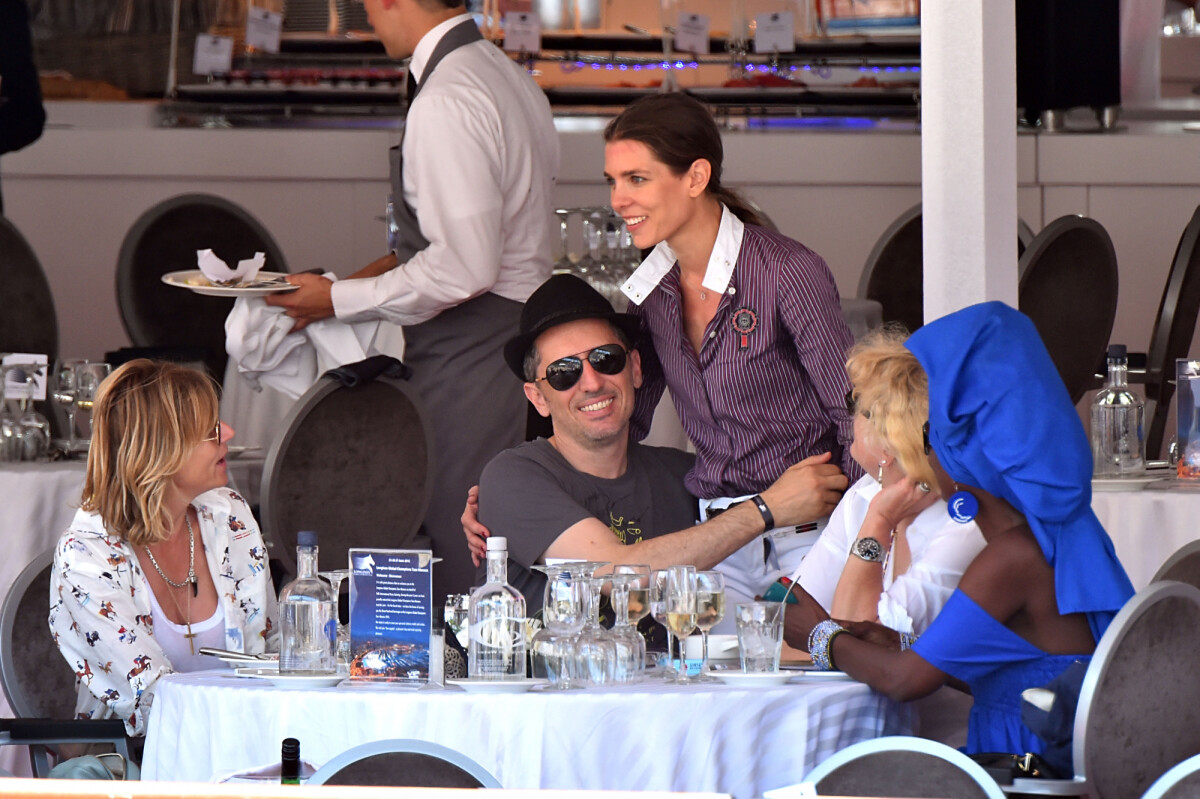 Photo : Virginie Coupérie-Eiffel, Gad Elmaleh et Charlotte Casiraghi ...