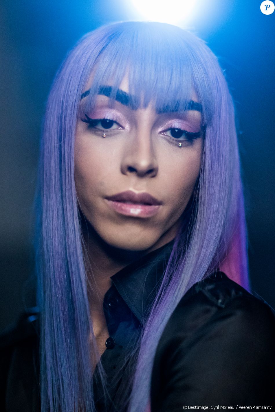 Exclusif - Bilal Hassani - Backstage artistes avant le direct de l ...