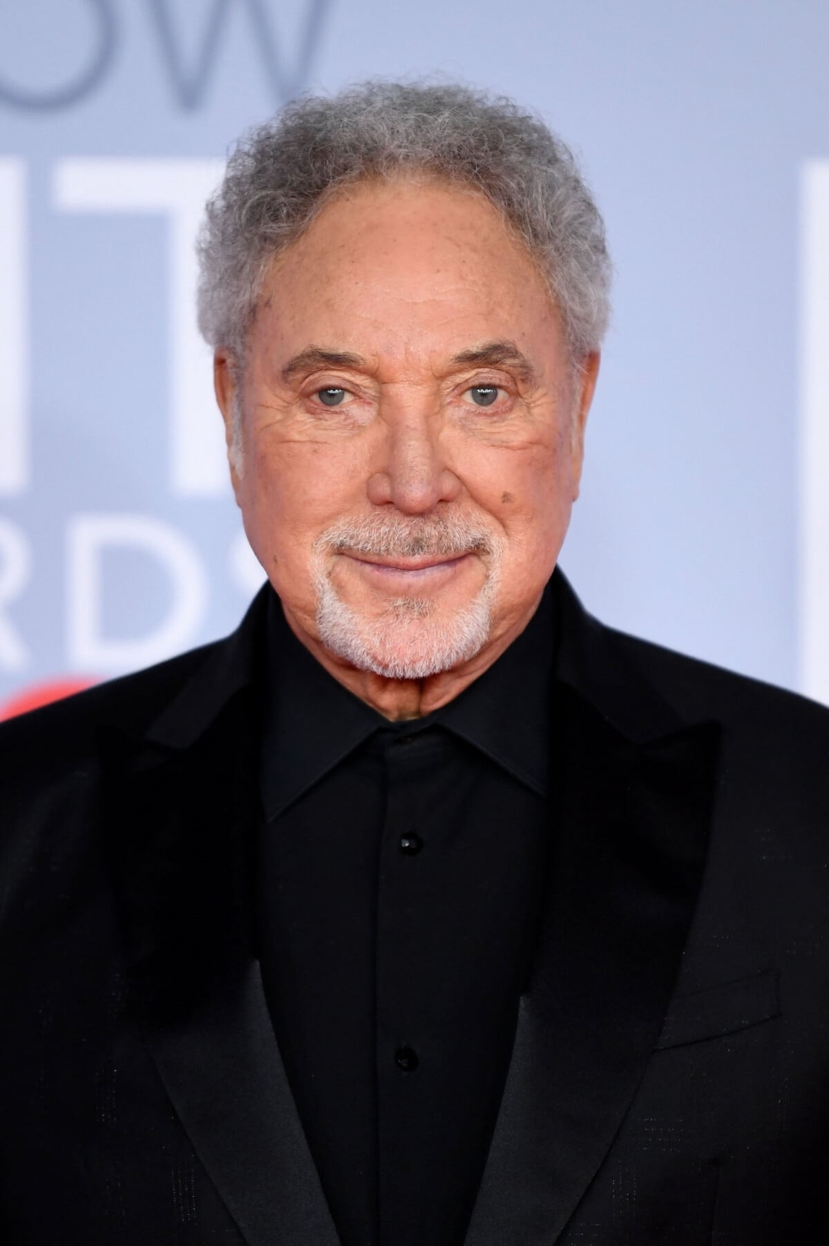 Photo : Tom Jones - Photocall de la cérémonie des "Brit Awards 2020" à ...