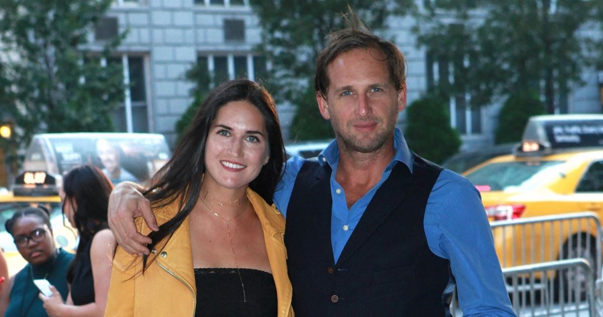 Jessica Ciencin Henriquez et son ex-mari Josh Lucas arrivant à la ...
