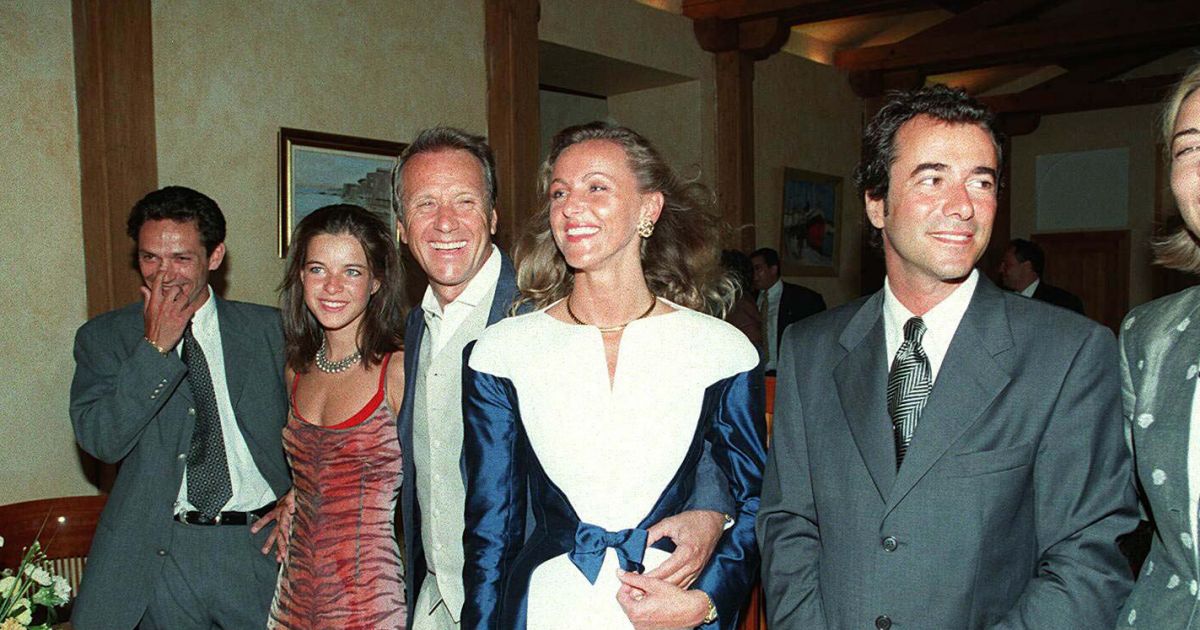 Mariage civil d'Yves Rénier avec Karin Graber, en présence de sa fille ...
