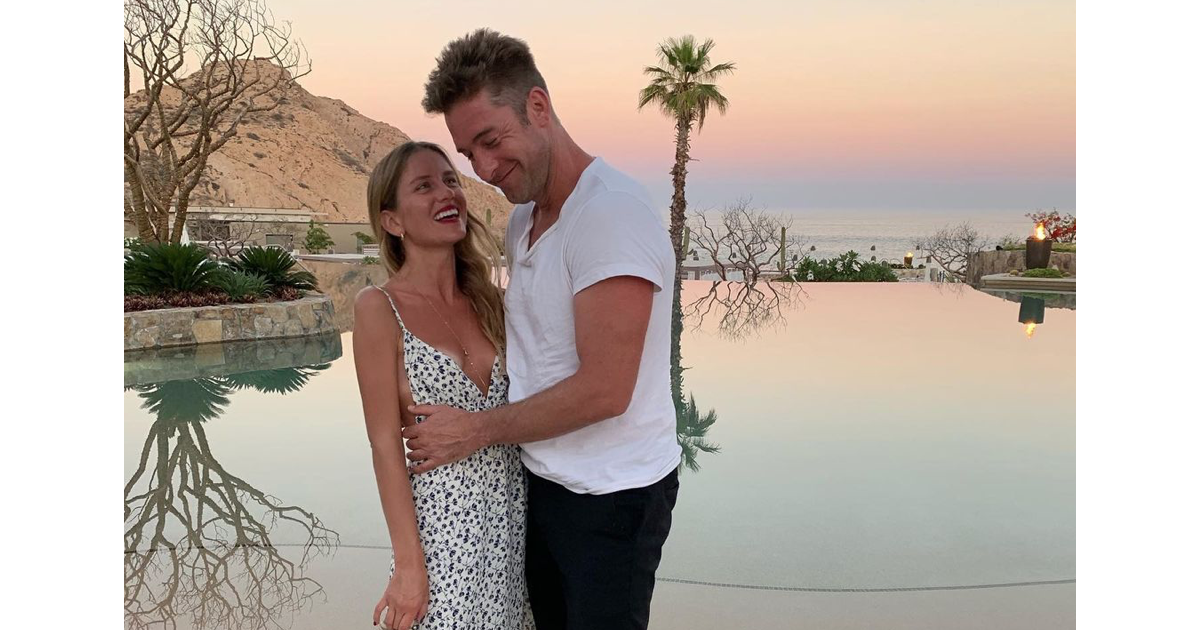 Scott Speedman et sa compagne Lindsay Rae Hofmann vont bientôt ...