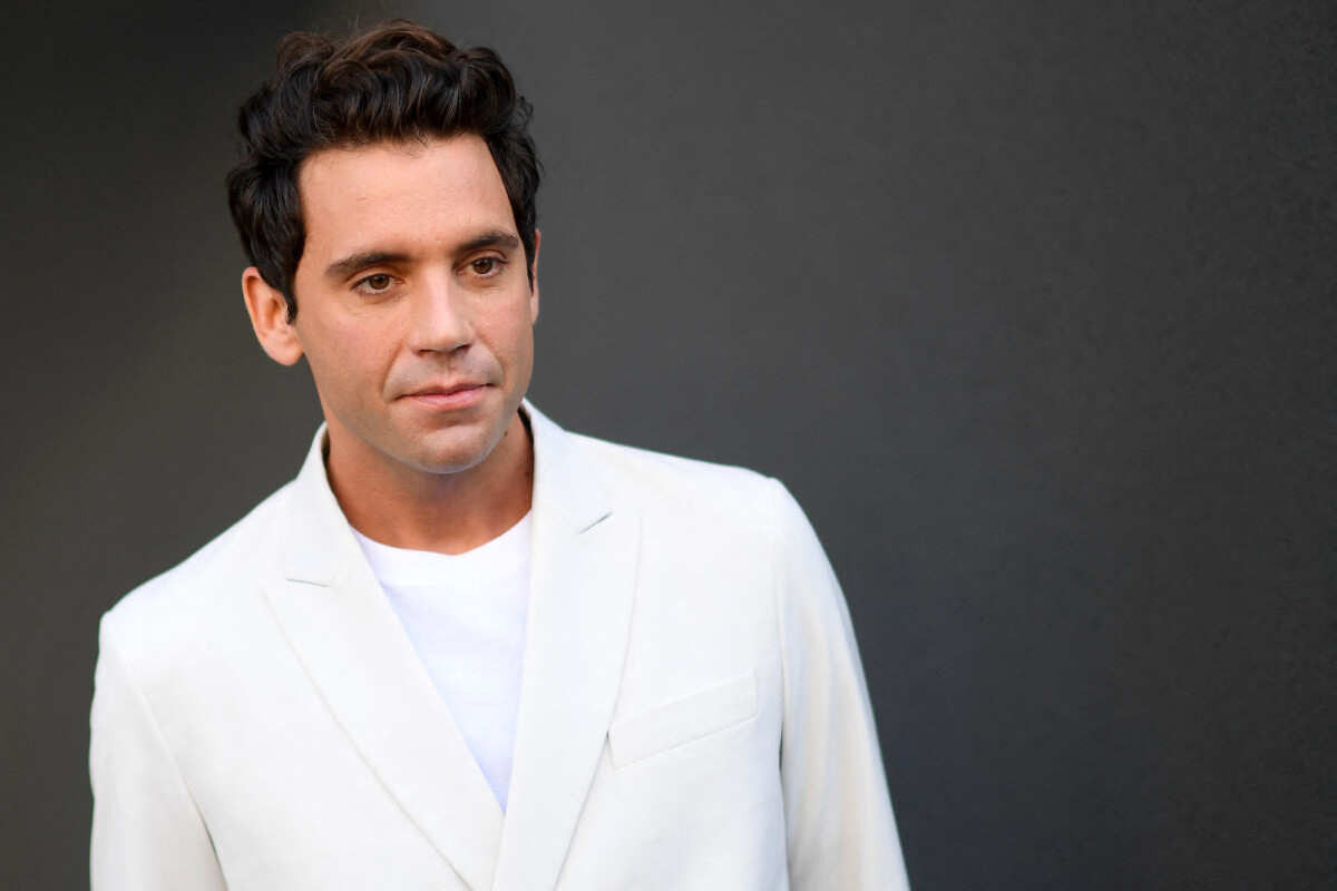 Photo : Mika is seen during Milan Fashion Week on September 27, 2020 in ...