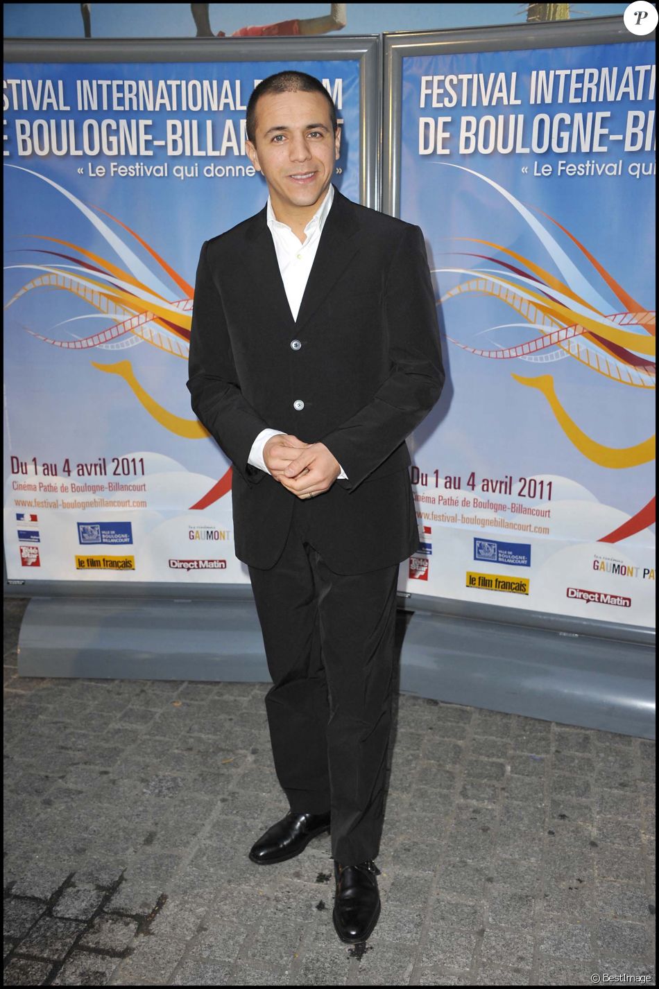 Faudel a bien changé : Que devient le chanteur qui a aujourd'hui 43 ans ...