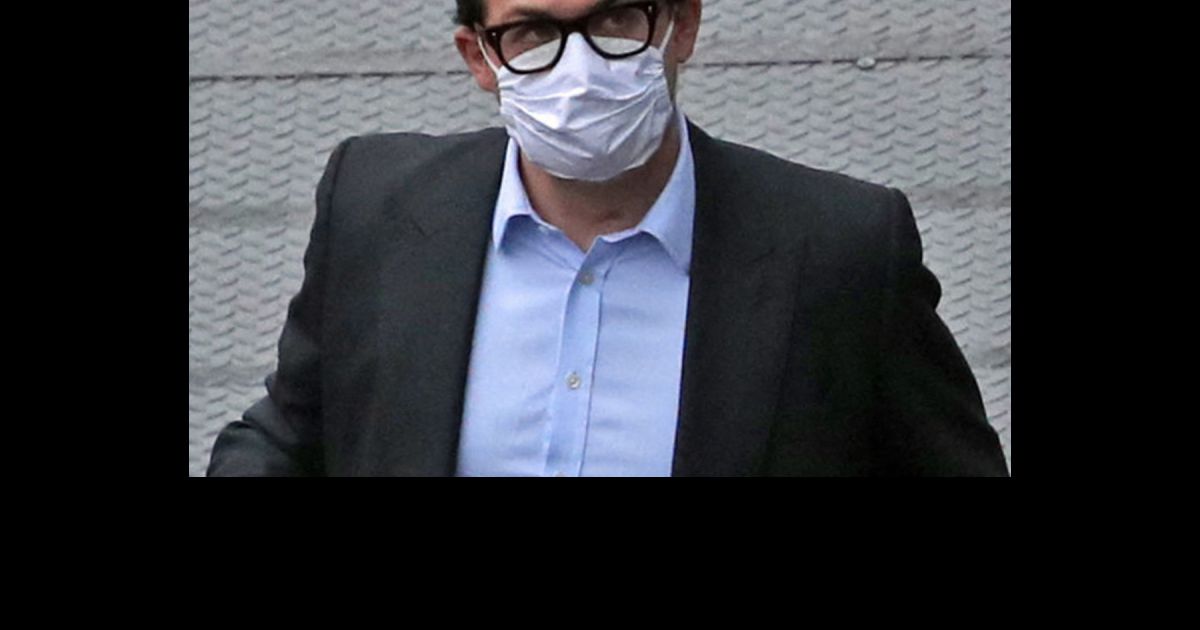 Simon Bowes Lyon, comte de Strathmore, cousin de la reine Elizabeth II ...