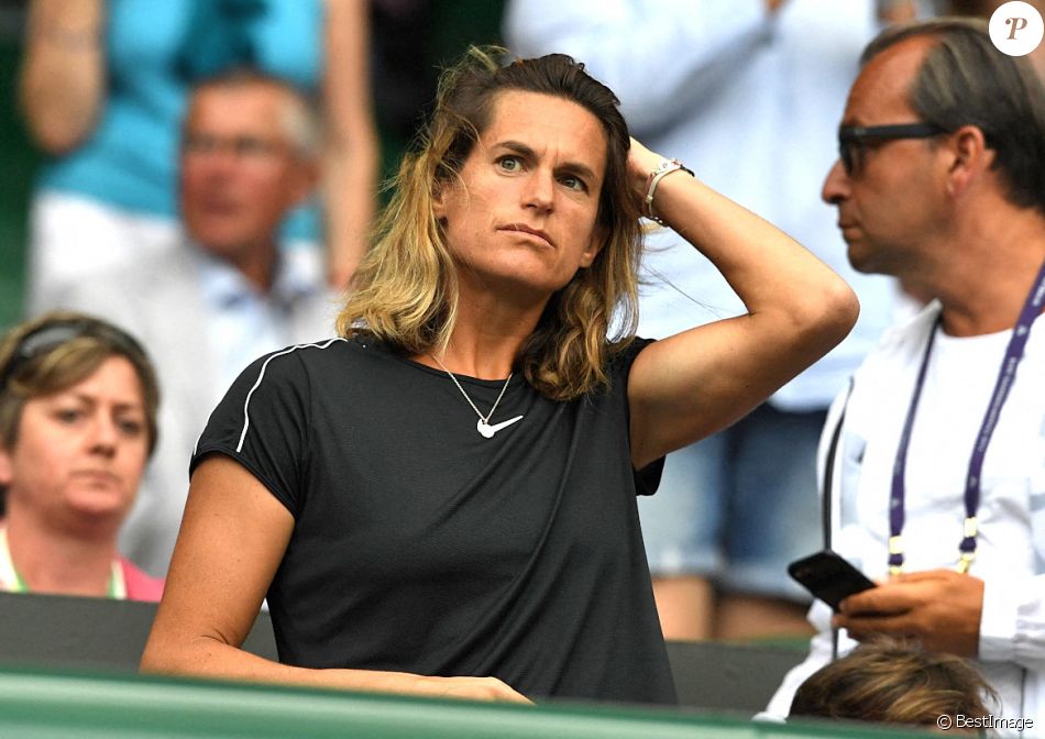 Amélie Mauresmo, maman émue : elle pose avec son fils Aaron pour ses 6 ...