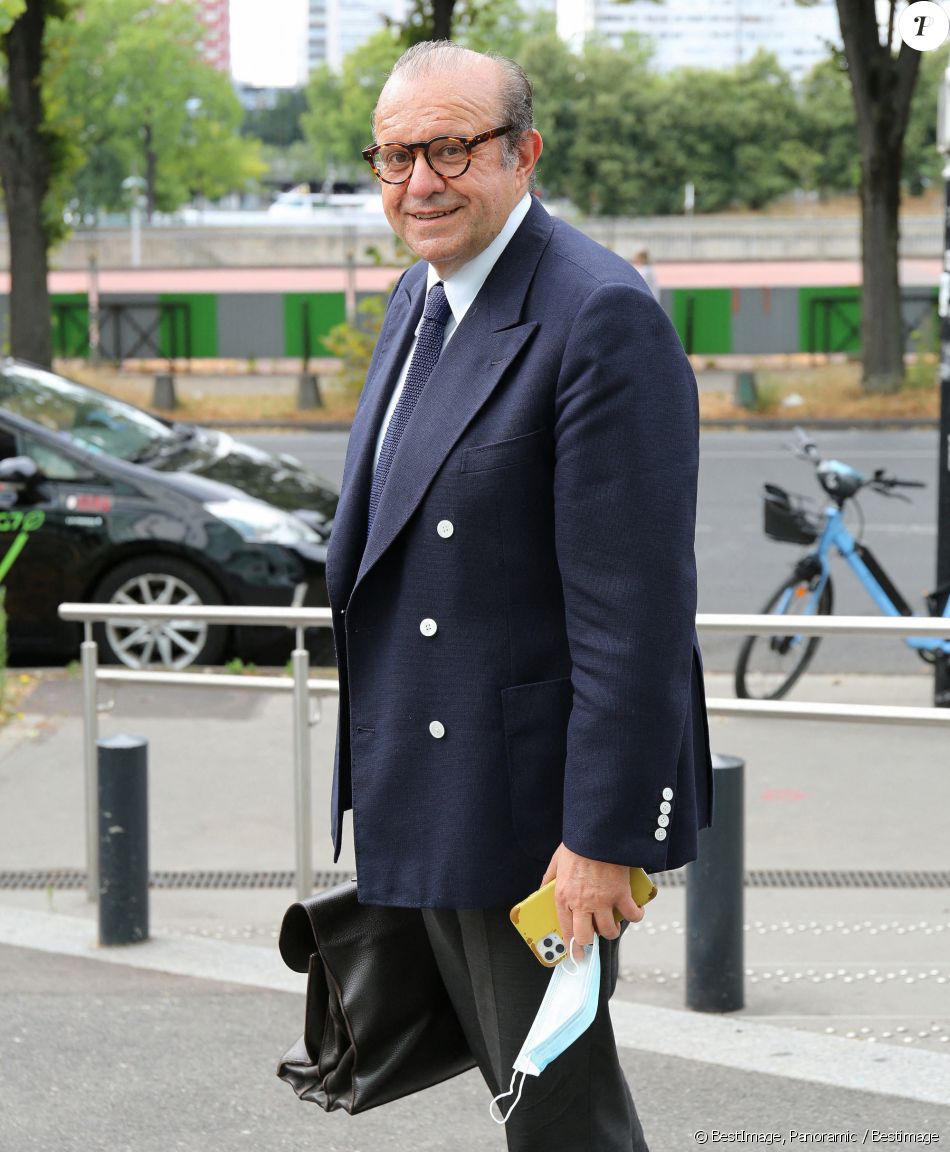 Exclusif - L'avocat Hervé Témime arrive à la radio France Inter à Paris ...