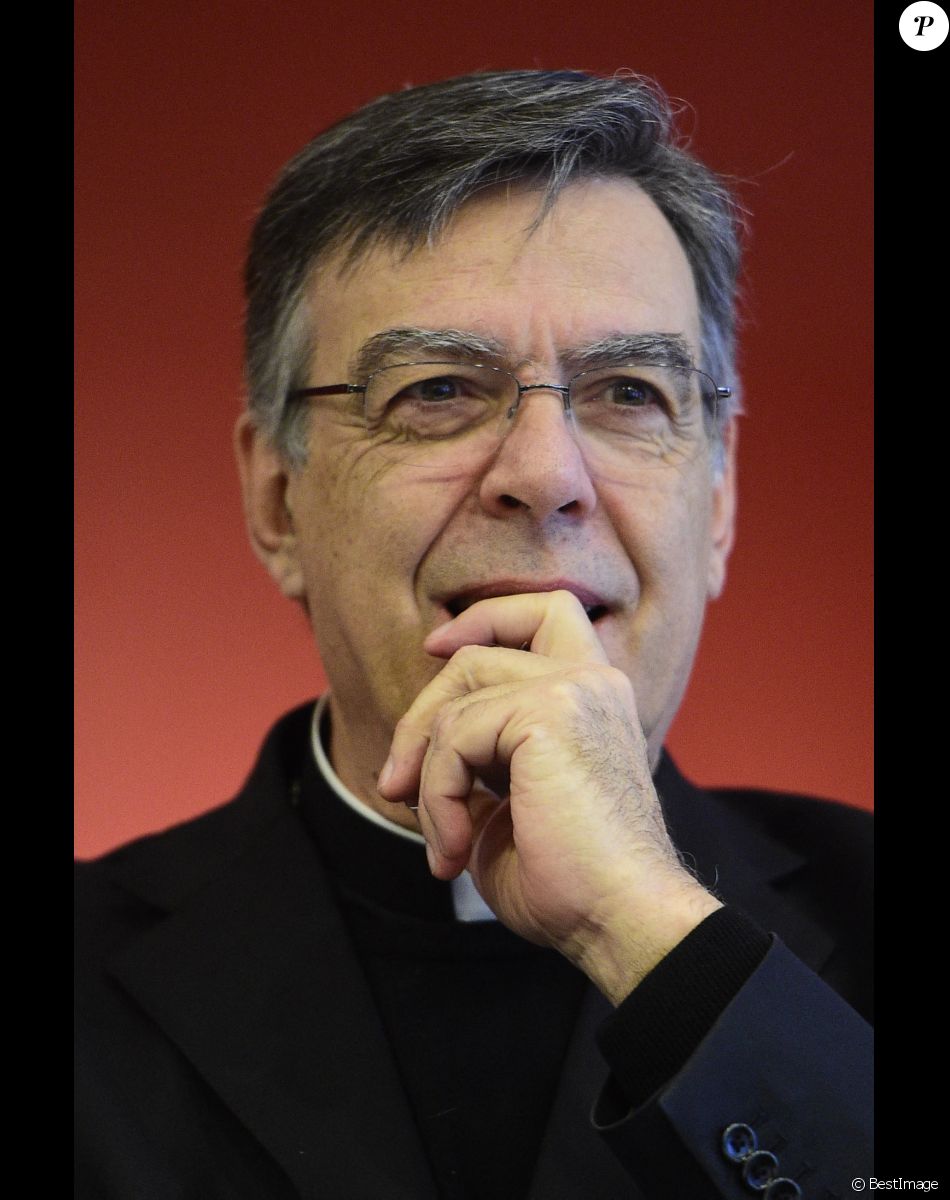 Mgr Michel Aupetit répond enfin aux rumeurs de liaison avec une femme ... Mgr Michel Aupetit répond enfin aux rumeurs de liaison avec une femme ...