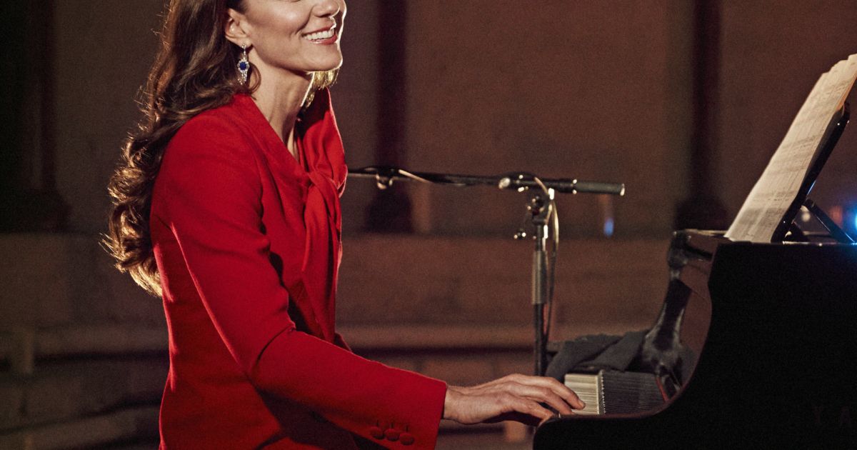 Kate Middleton et Tom Walker interprètent la chanson 'For Those Who Can ...